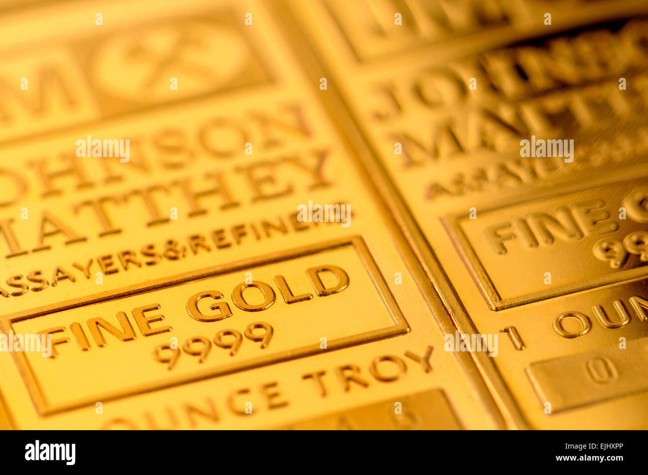 Gold bullion bar hi-res stock photography and images - Alamy