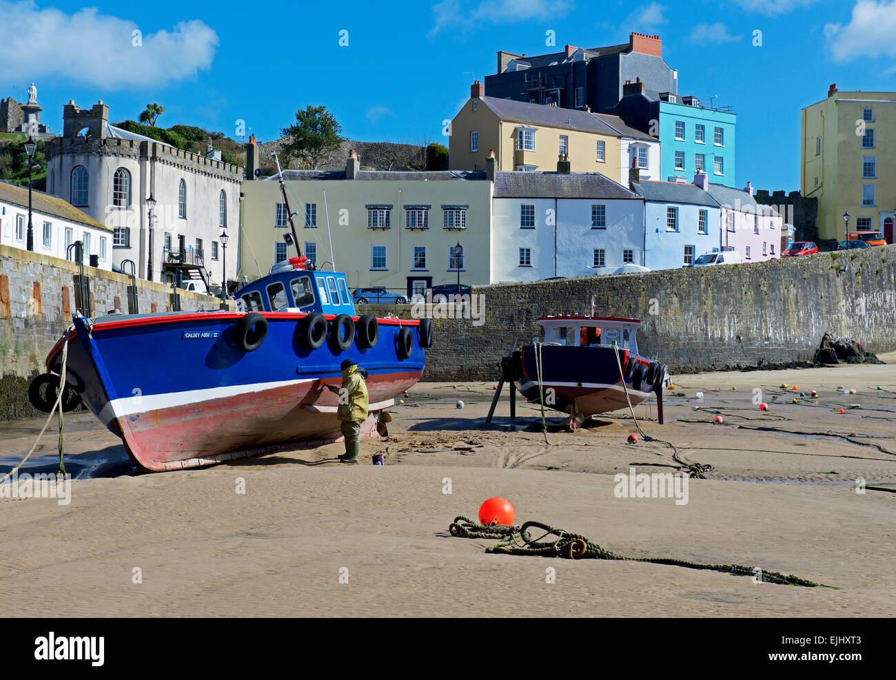 Tenby fishing boat harbour hi-res stock photography and images - Alamy