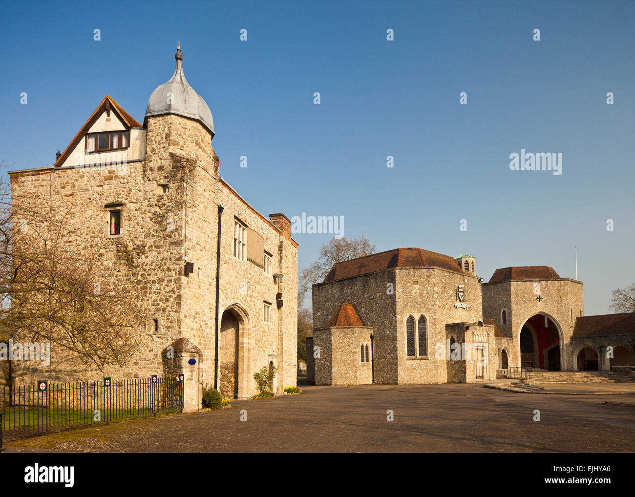 The Friars Aylesford Priory Kent Stock Photo - Alamy