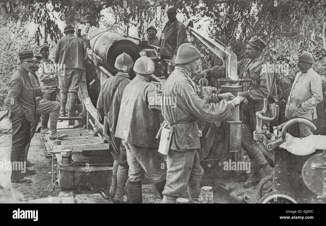 French Artillery at Verdun during World War I Stock Photo - Alamy