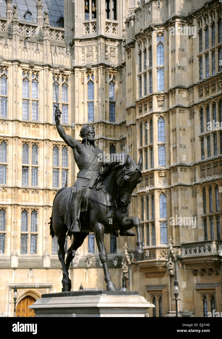 London UK - Statue of King Richard 1st or Richard the Lionheart outside ...