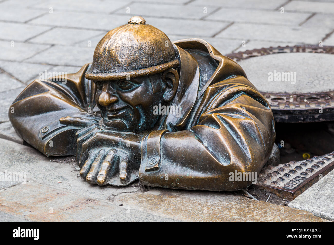 Statue of rubberneck in Bratislava Stock Photo - Alamy