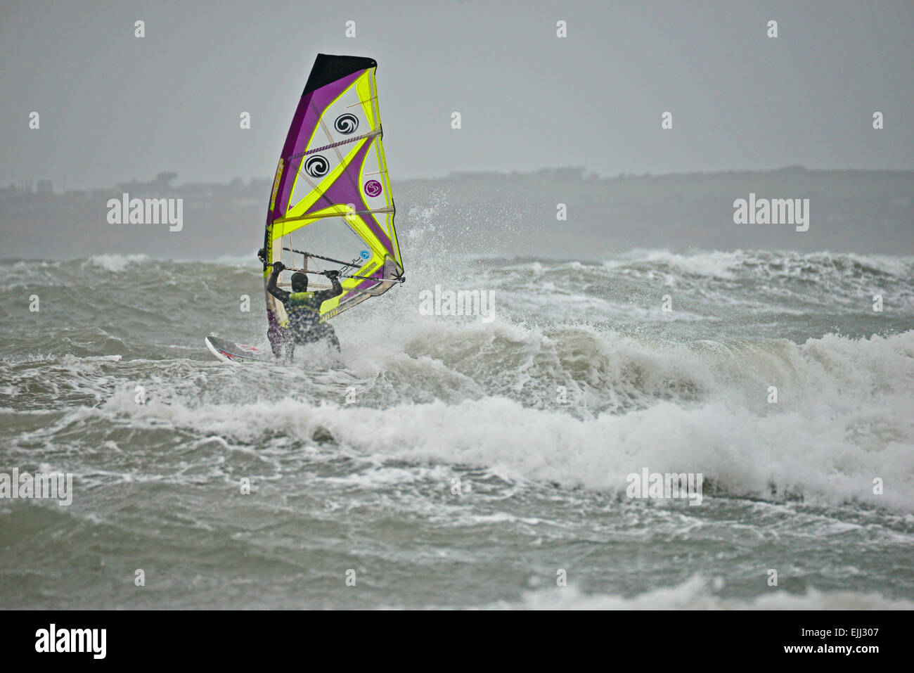 Wind spray hi-res stock photography and images - Alamy