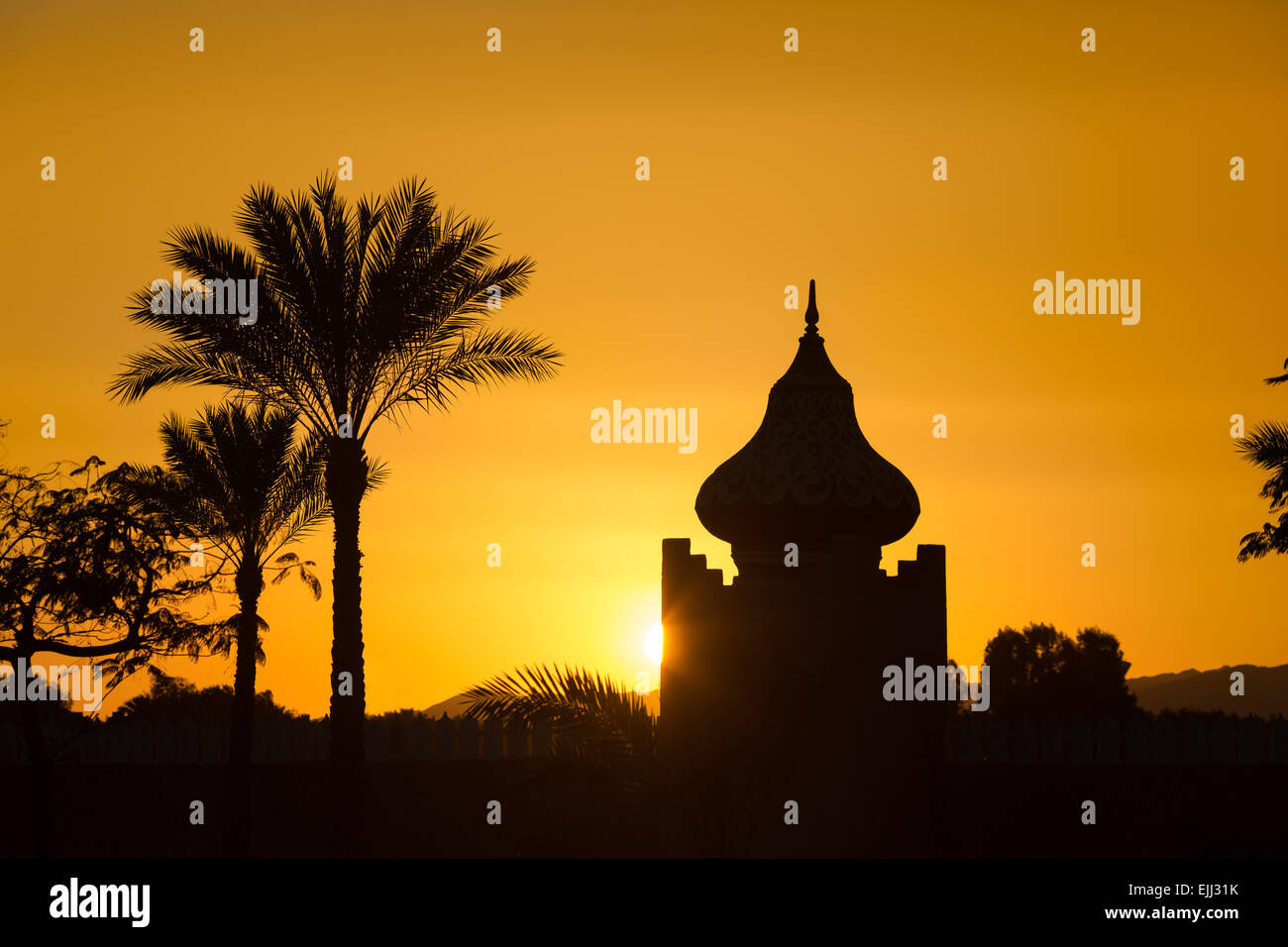 Dubai light effect hi-res stock photography and images - Alamy
