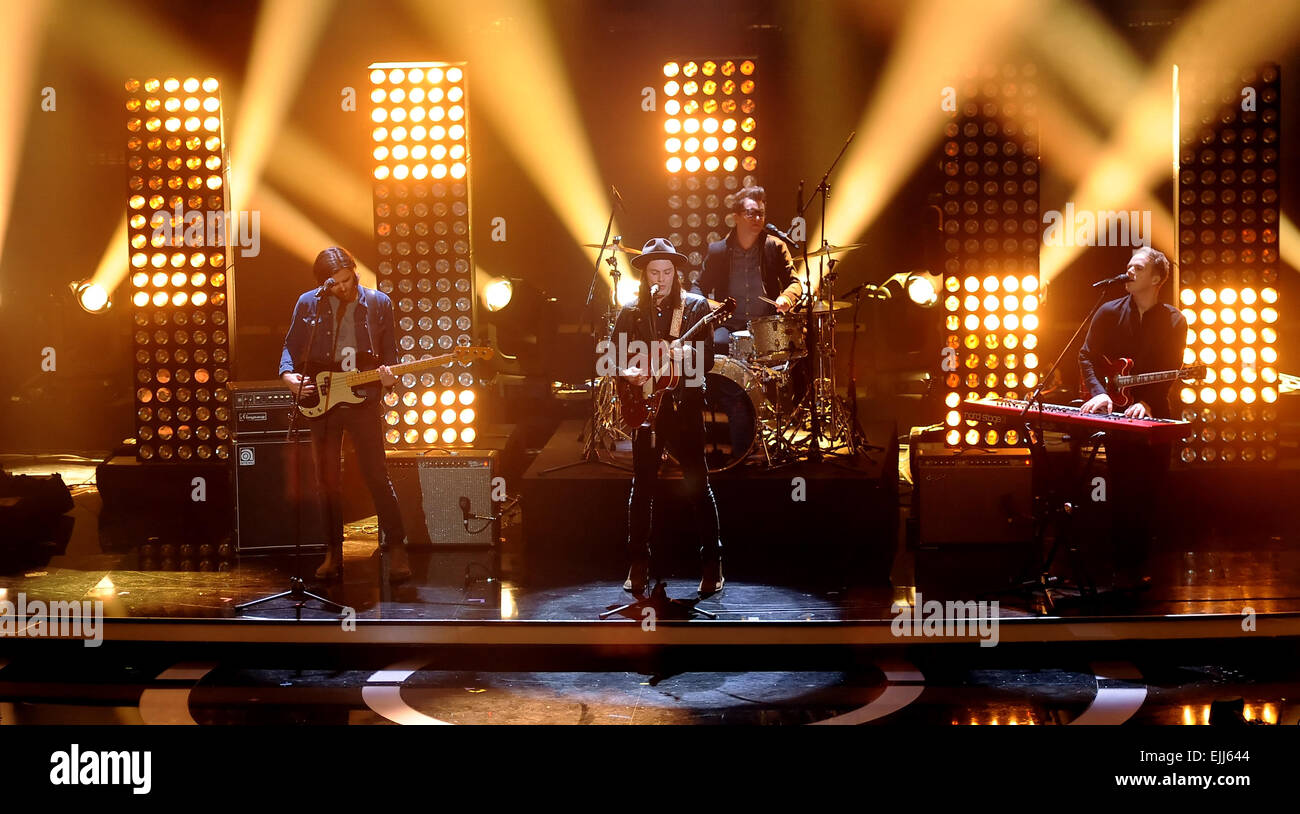 James bay music photo hi-res stock photography and images - Alamy