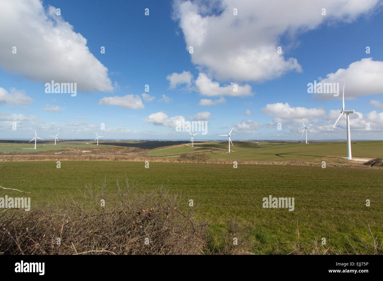 Wind turbines at Carland Cross, Cornwall, England Stock Photo - Alamy