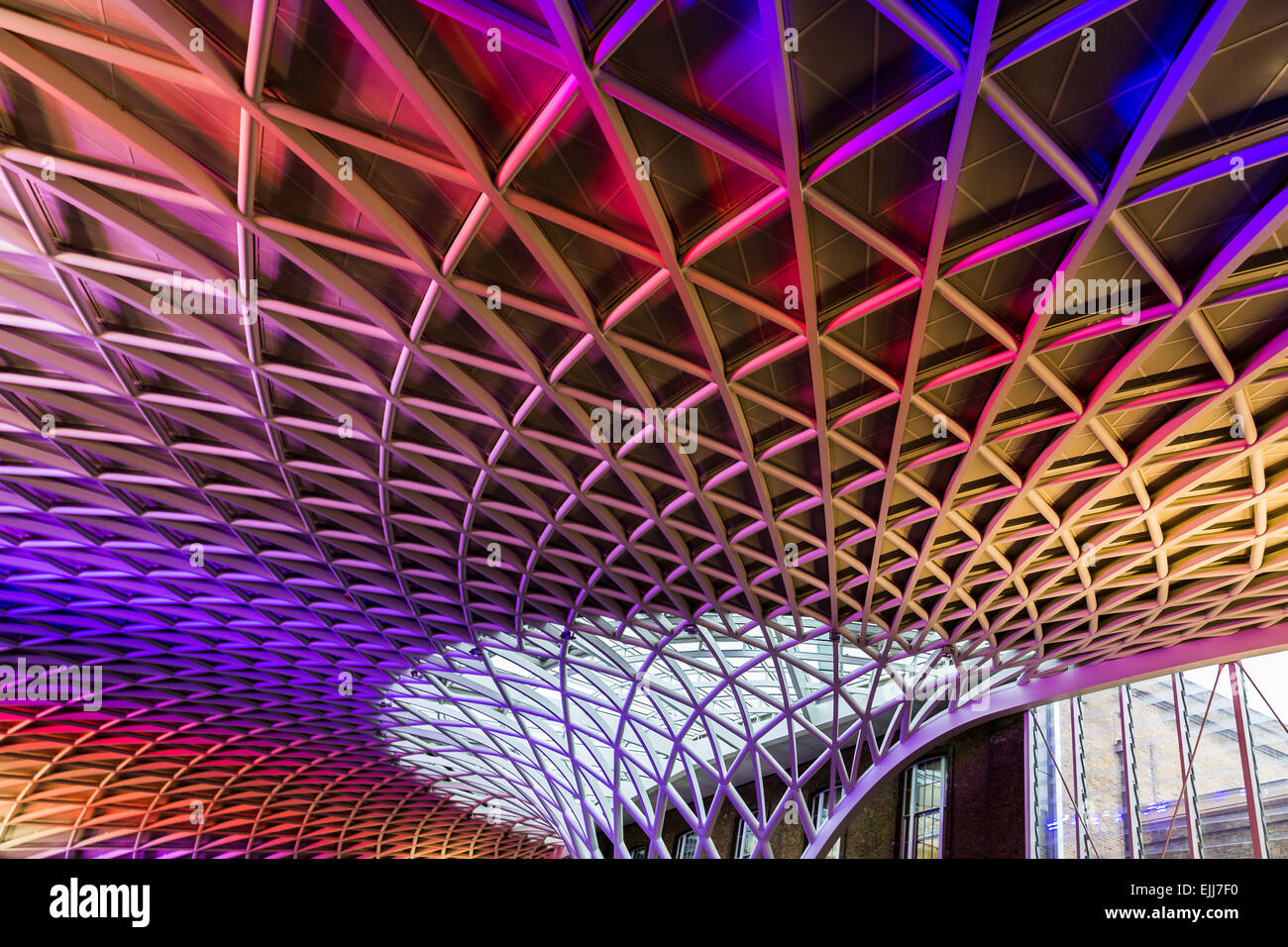 Ceiling of King's Cross station Stock Photo - Alamy