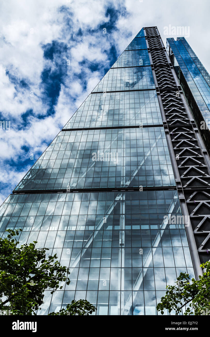 Vivid building in London Stock Photo - Alamy