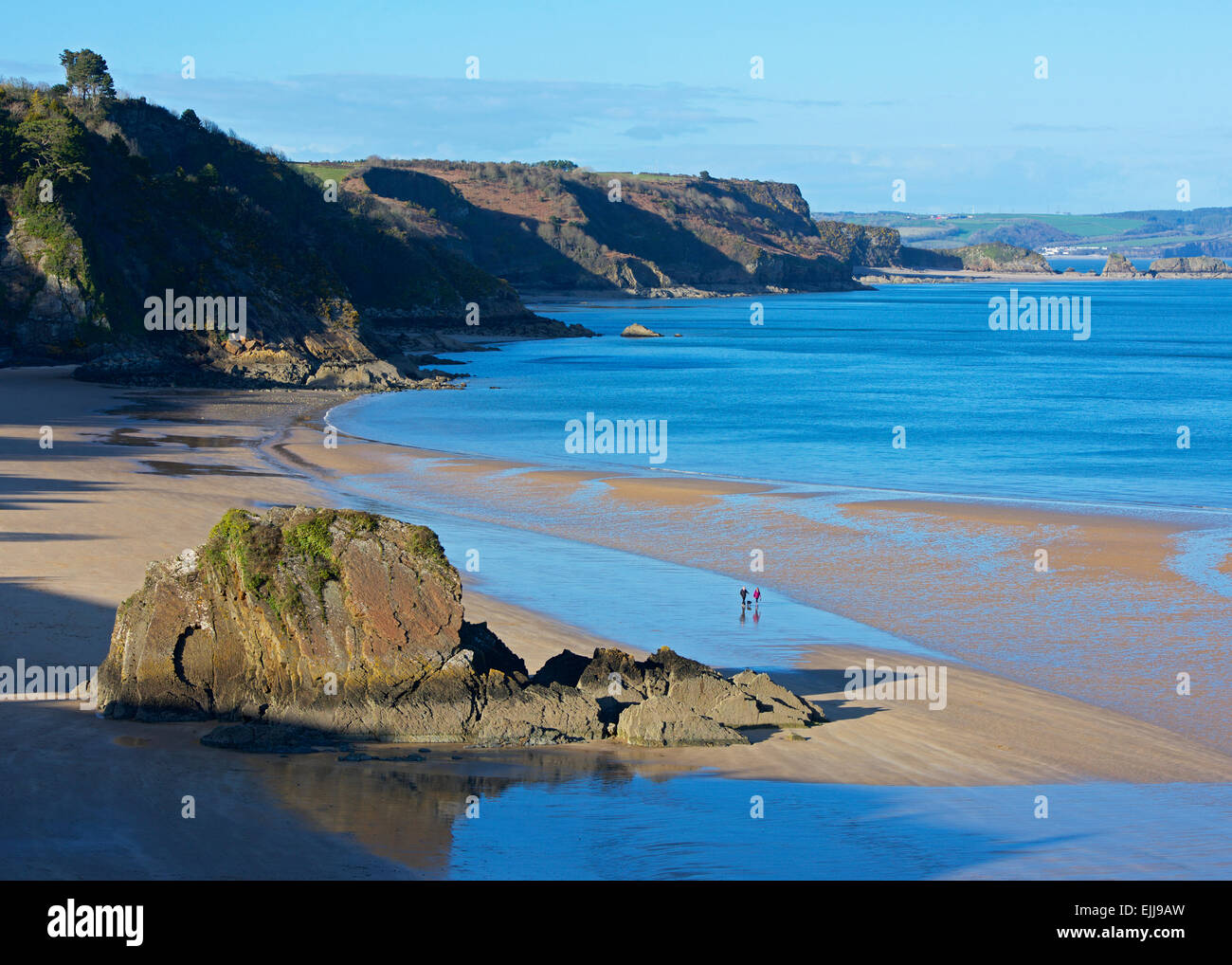 Tenby beach hi-res stock photography and images - Alamy