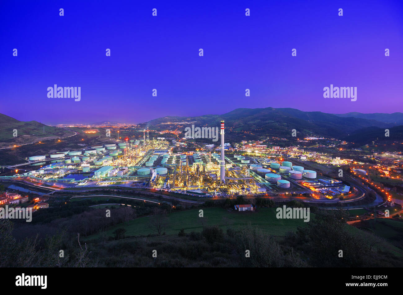 industrial factory at the night Stock Photo - Alamy