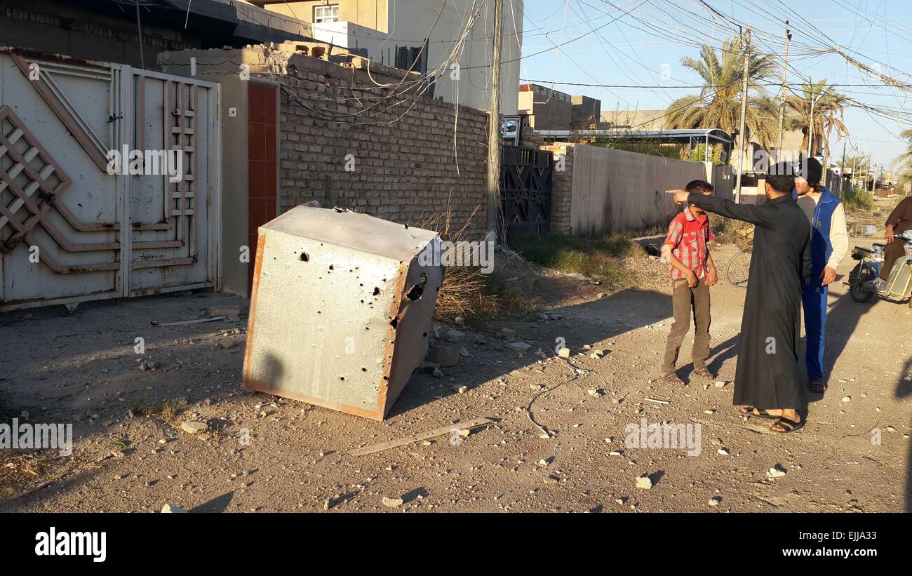 Damaged house of islamic hi-res stock photography and images - Alamy
