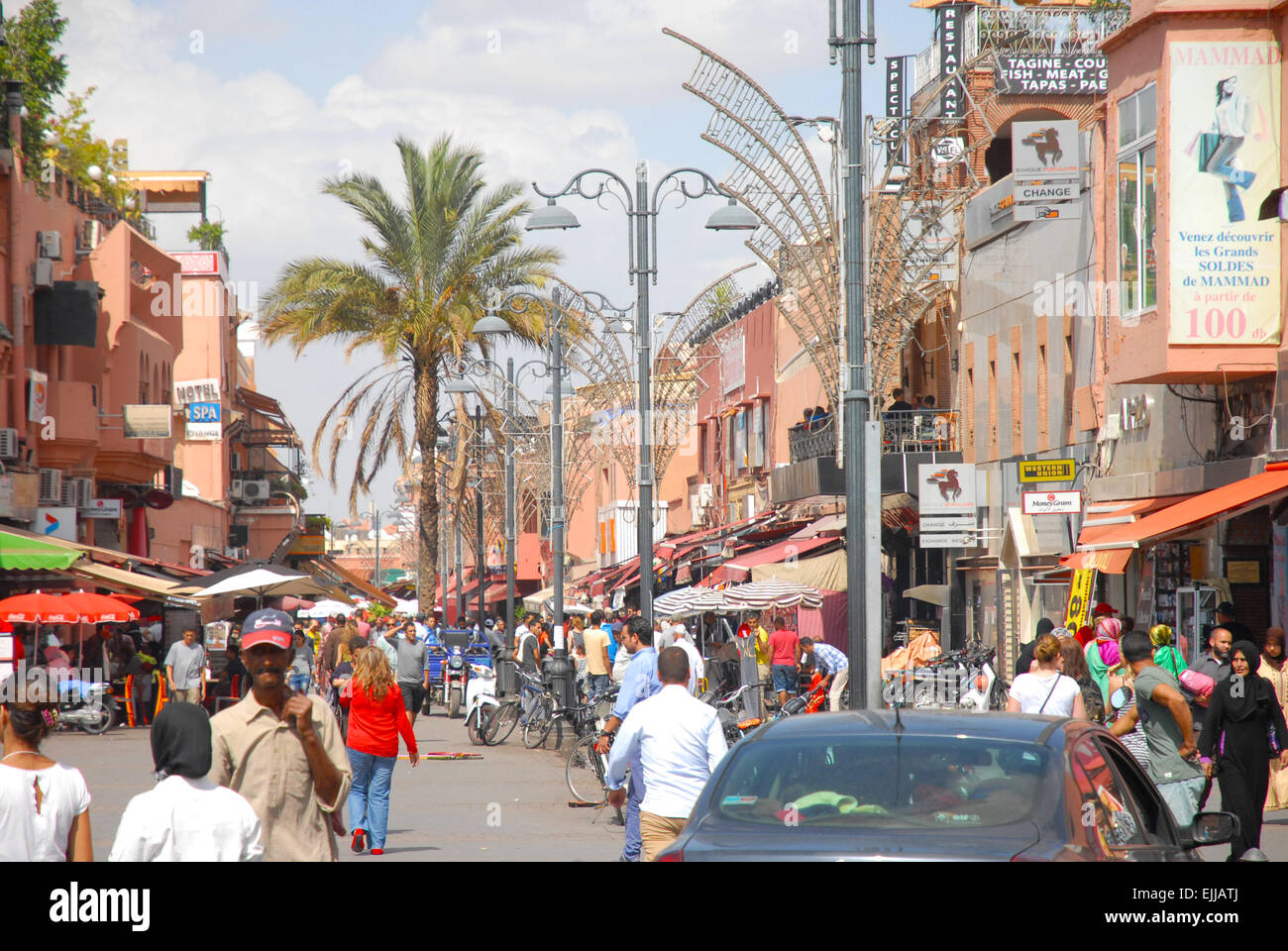 Morroco street hi-res stock photography and images - Alamy