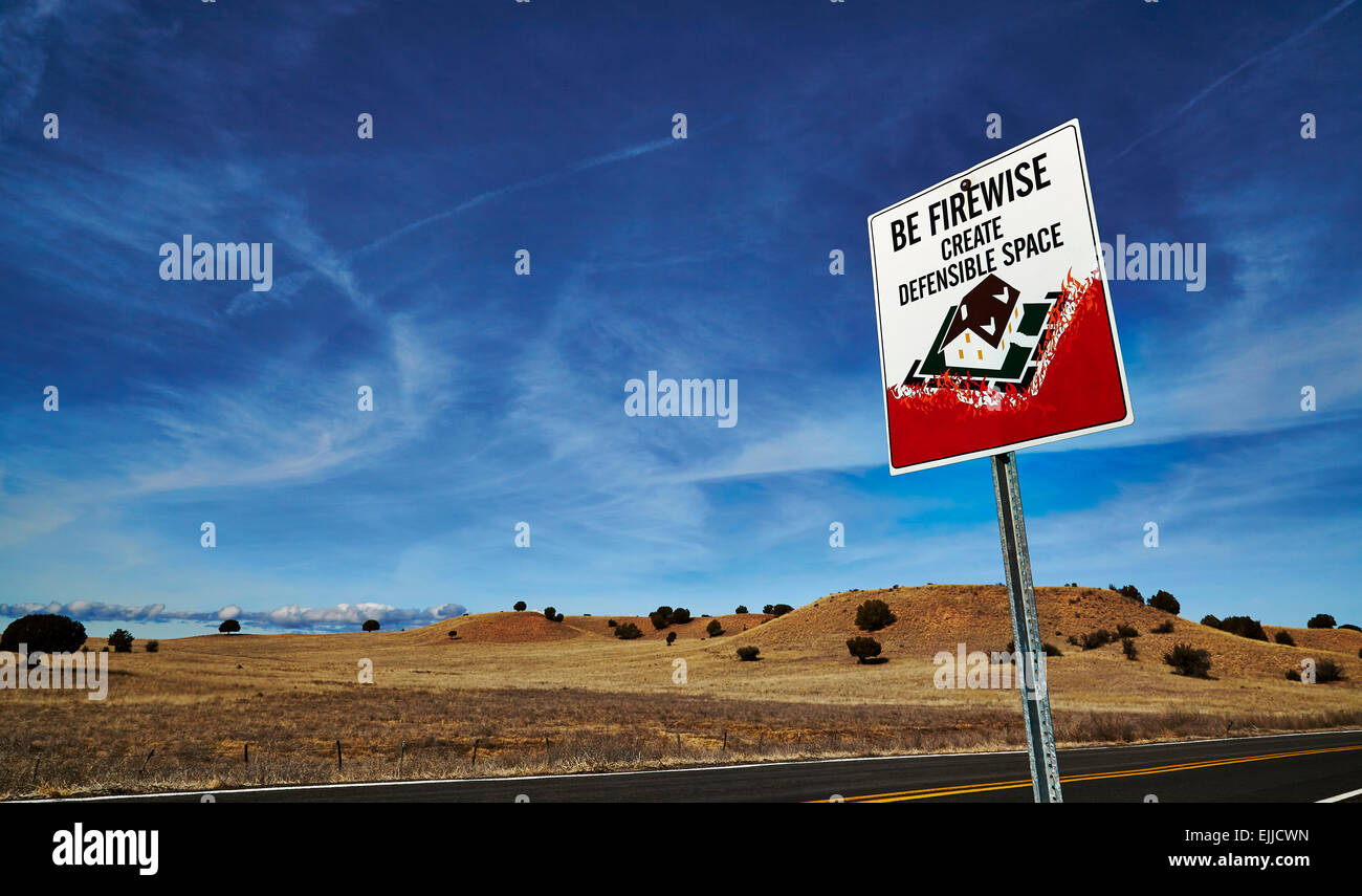 Create defensible space sign hi-res stock photography and images - Alamy