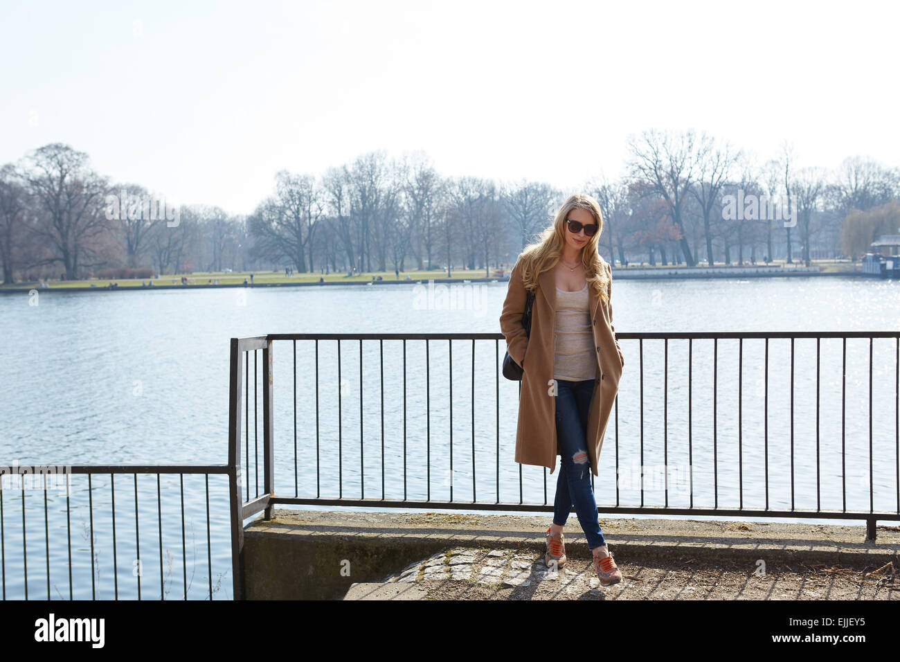 Backlit sun woman face hi-res stock photography and images - Alamy
