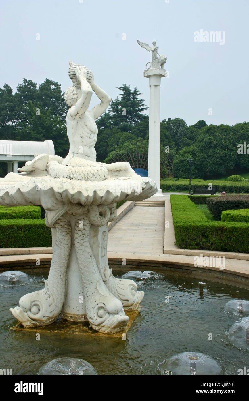 beautiful park with the famous sculptures Stock Photo - Alamy