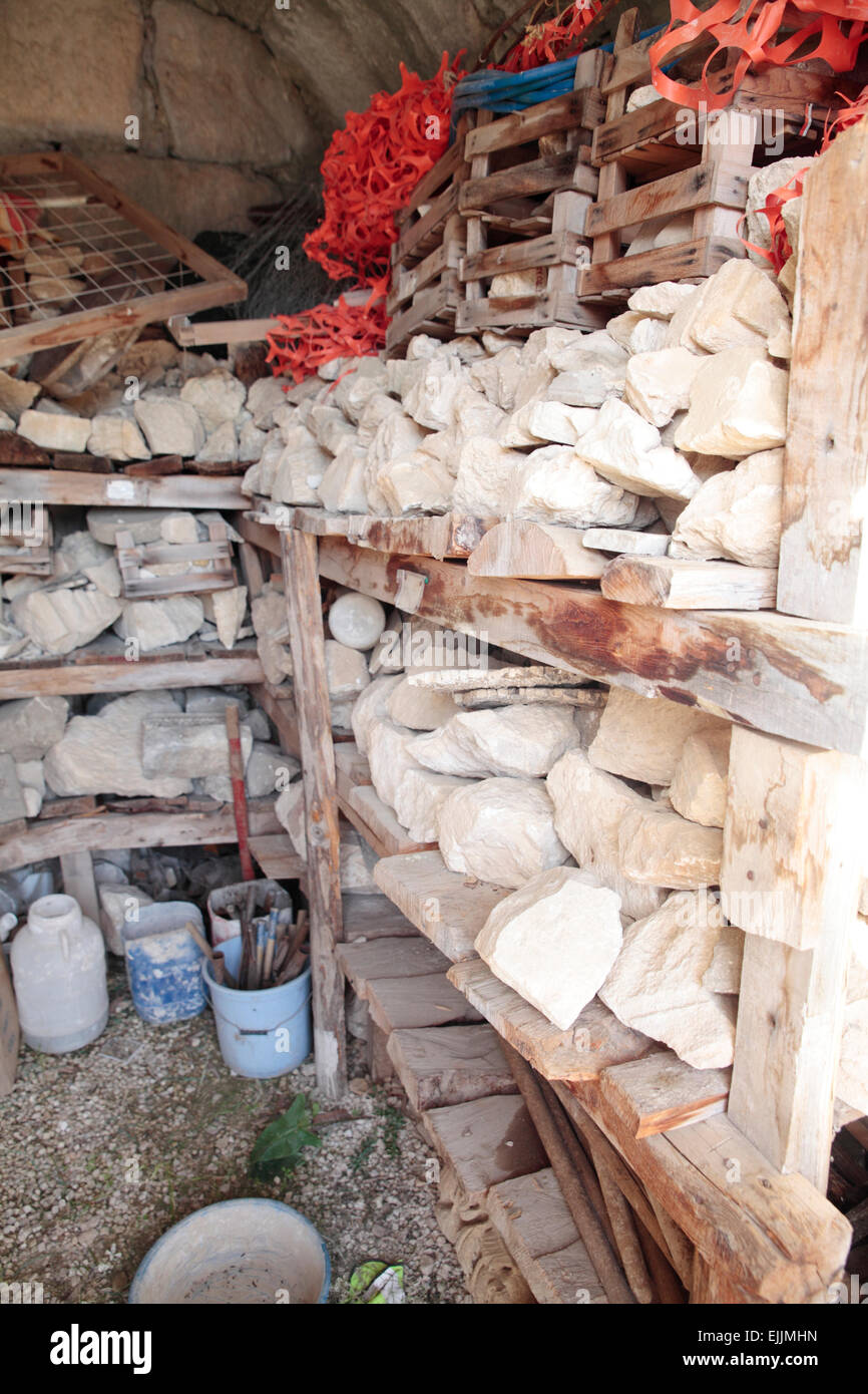 Storeroom hi-res stock photography and images - Alamy