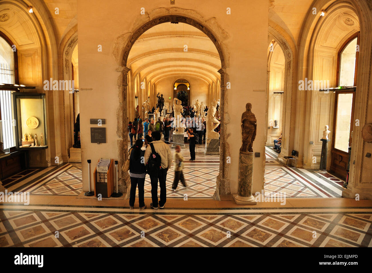 Louvre museum gallery hi-res stock photography and images - Alamy