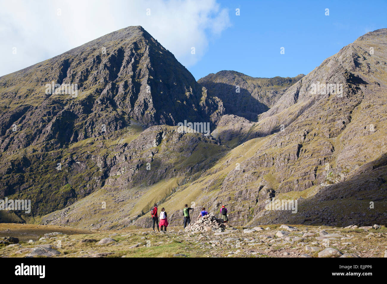 Macgillycuddy's Reeks High Resolution Stock Photography and Images - Alamy