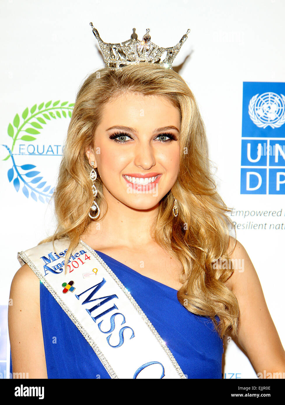 Acacia courtney hi-res stock photography and images - Alamy