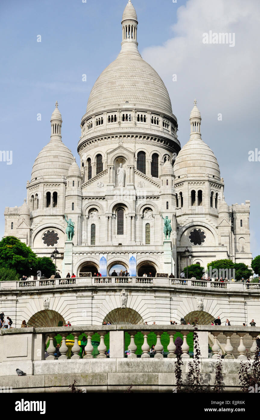 Paris. Basilica of the Sacred Heart of Paris Stock Photo - Alamy