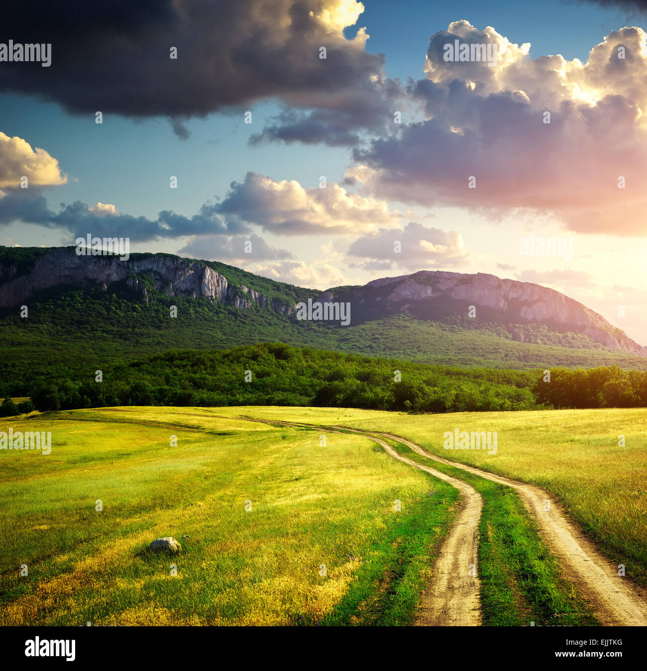 Road lane hi-res stock photography and images - Alamy