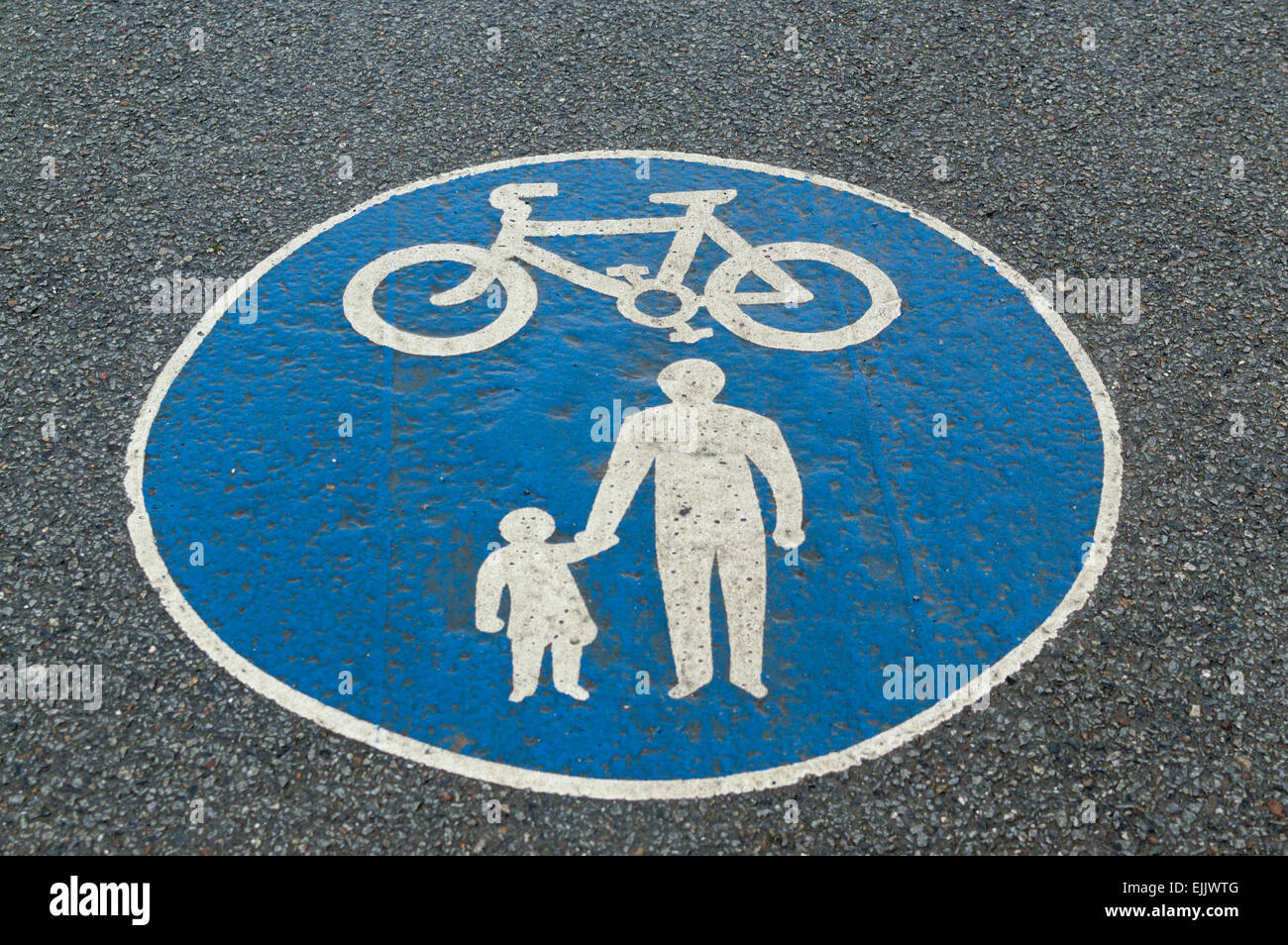 Tarka Trail cycle lane sign and symbols in Fremington, Devon, England ...