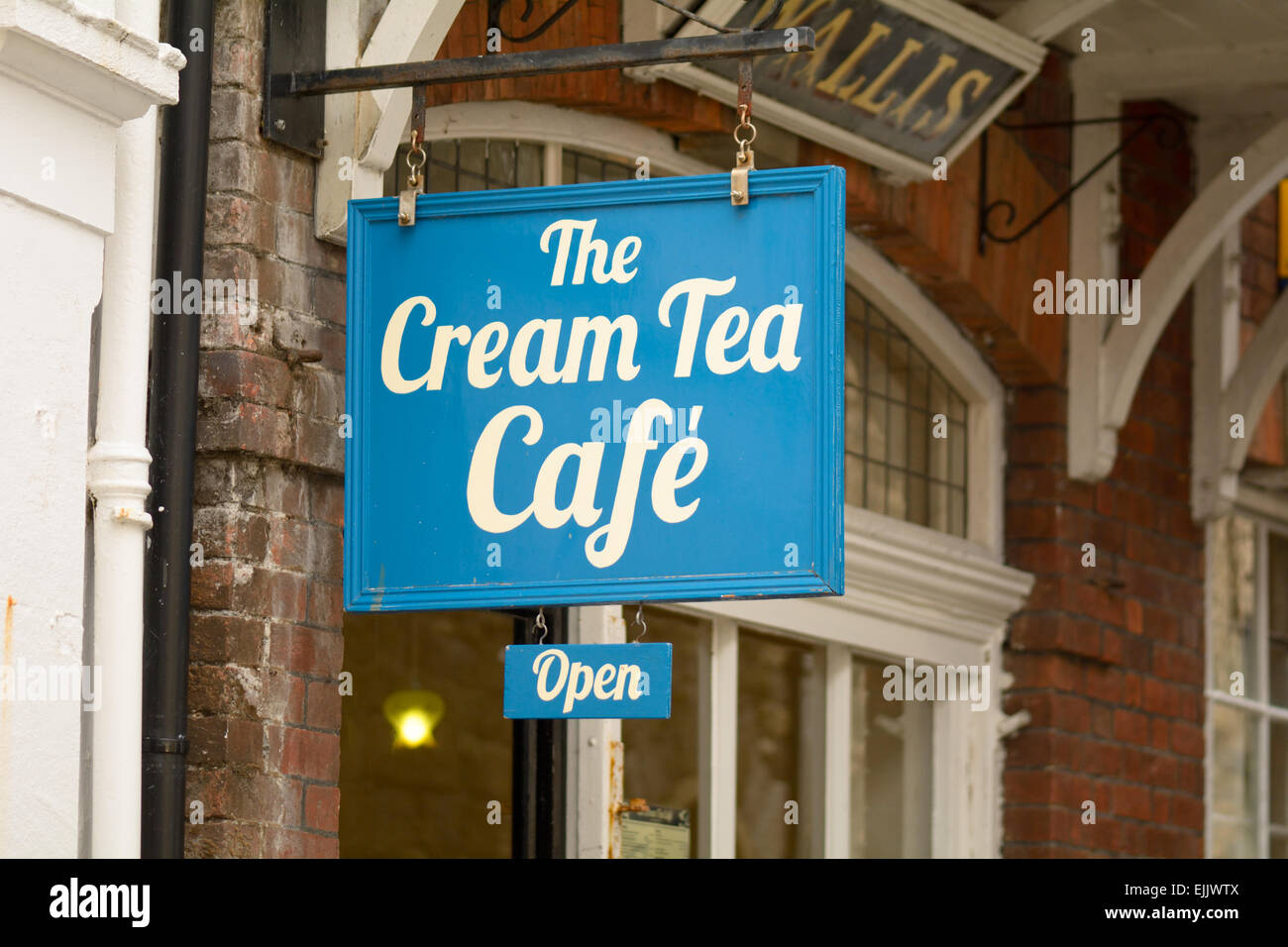 Devon cream tea sign hi-res stock photography and images - Alamy