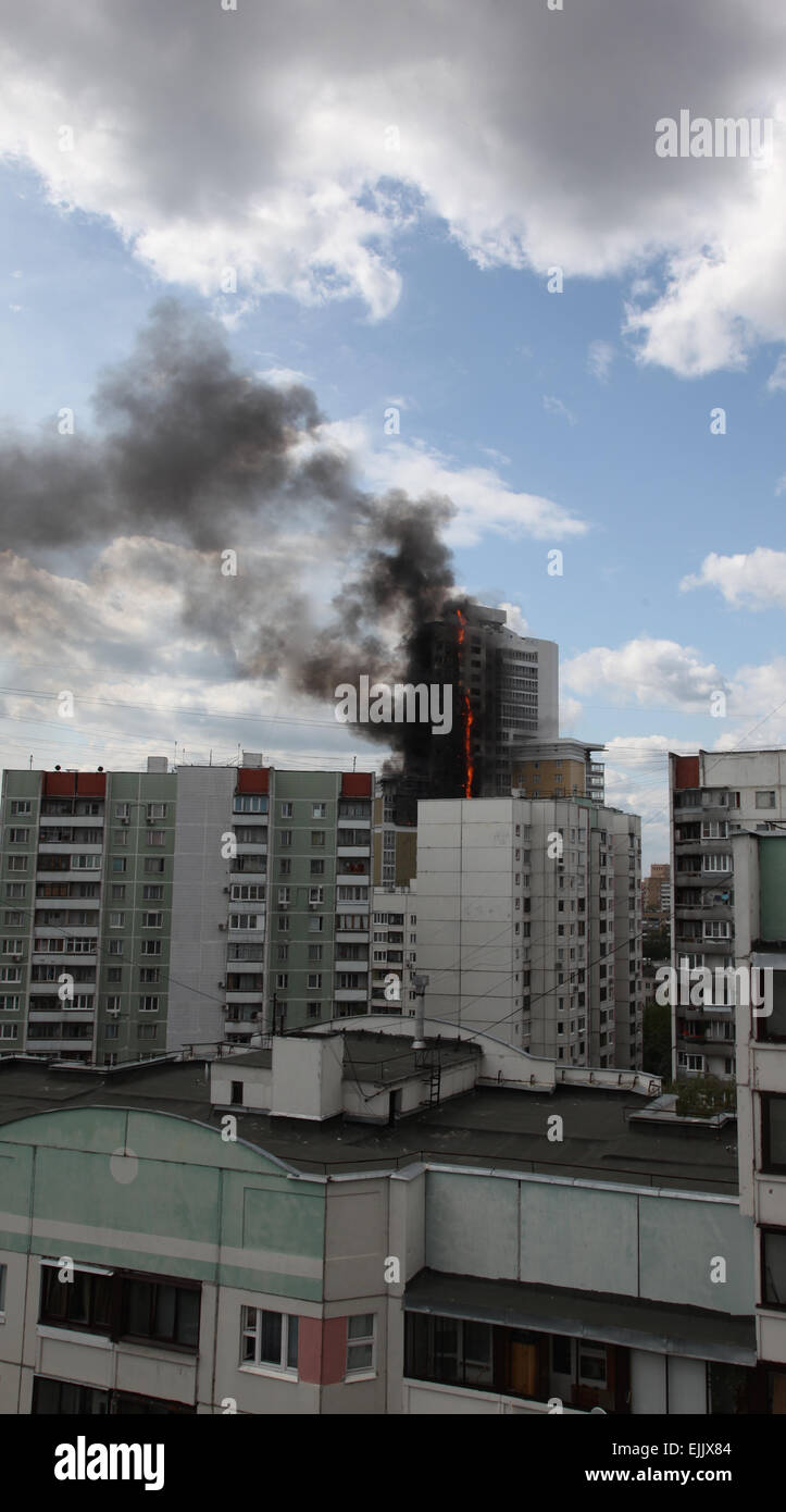 burning multi-storey building, Moscow, Russia, disaster Stock Photo - Alamy