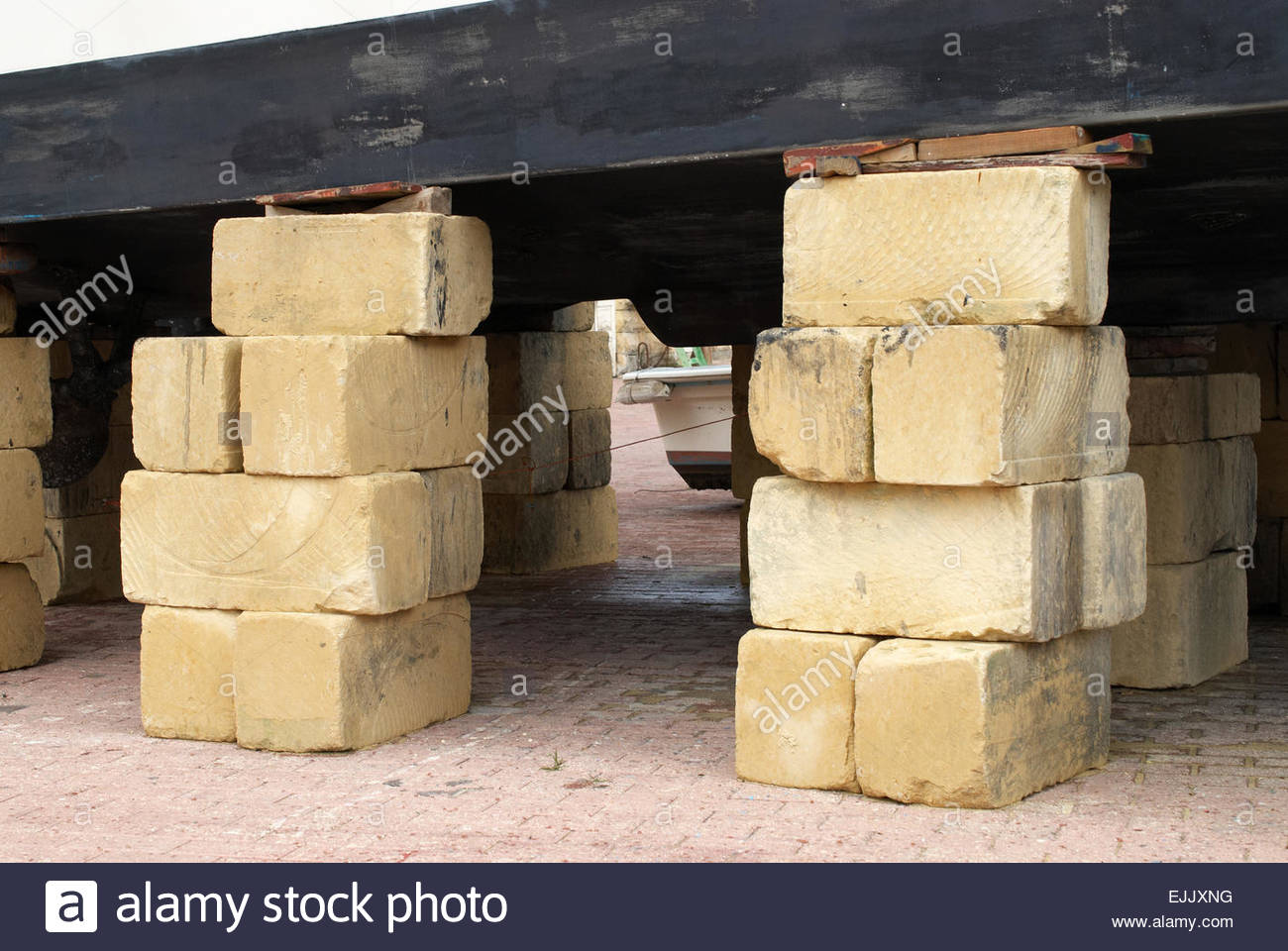 Sandstone Block Construction High Resolution Stock Photography and ...