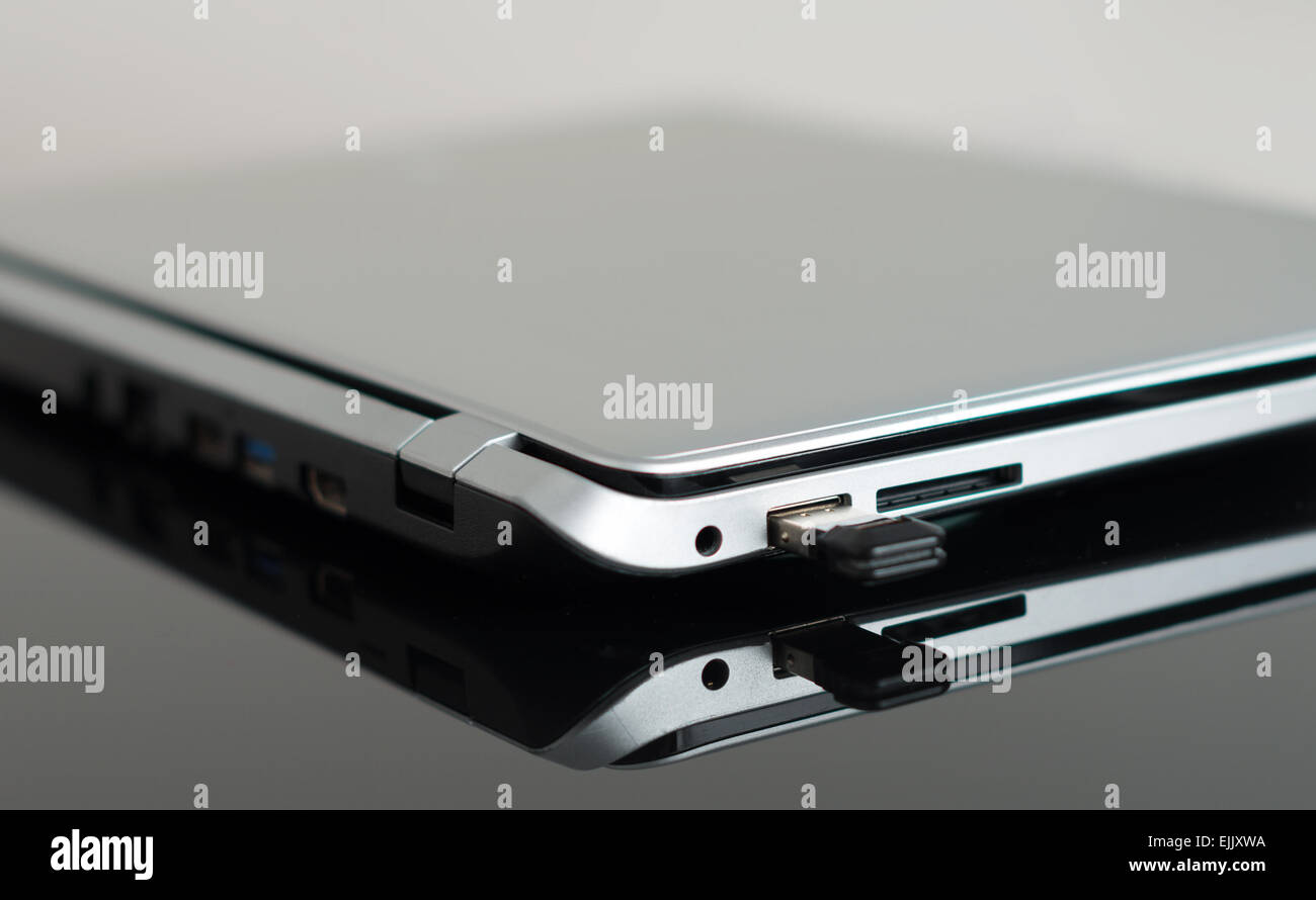 Laptop usb port hi-res stock photography and images - Alamy