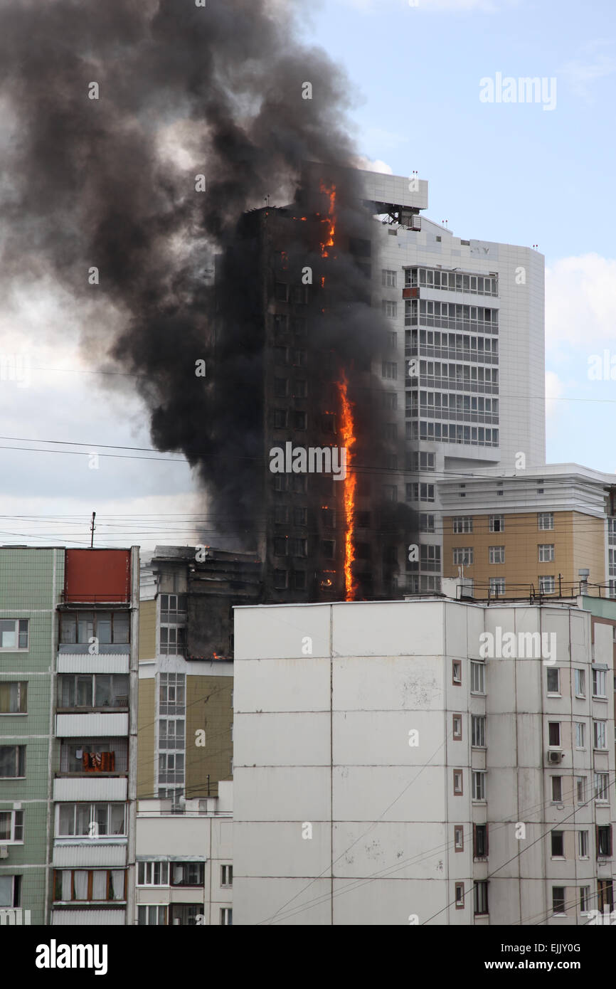 burning multi-storey building, Moscow, Russia, disaster Stock Photo - Alamy