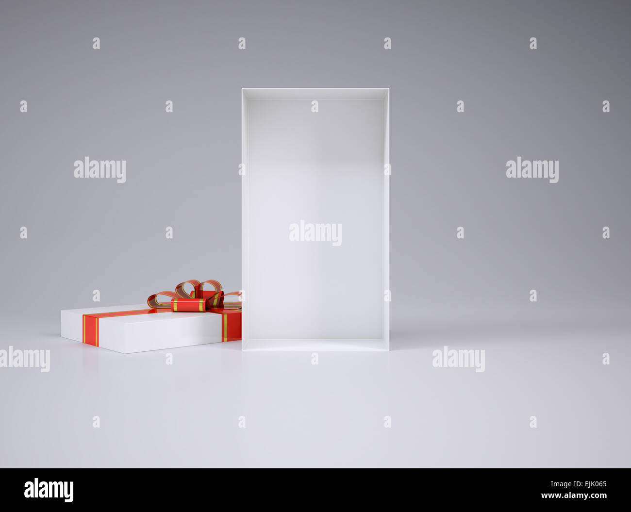 Open gift box and lid with ribbon Stock Photo - Alamy