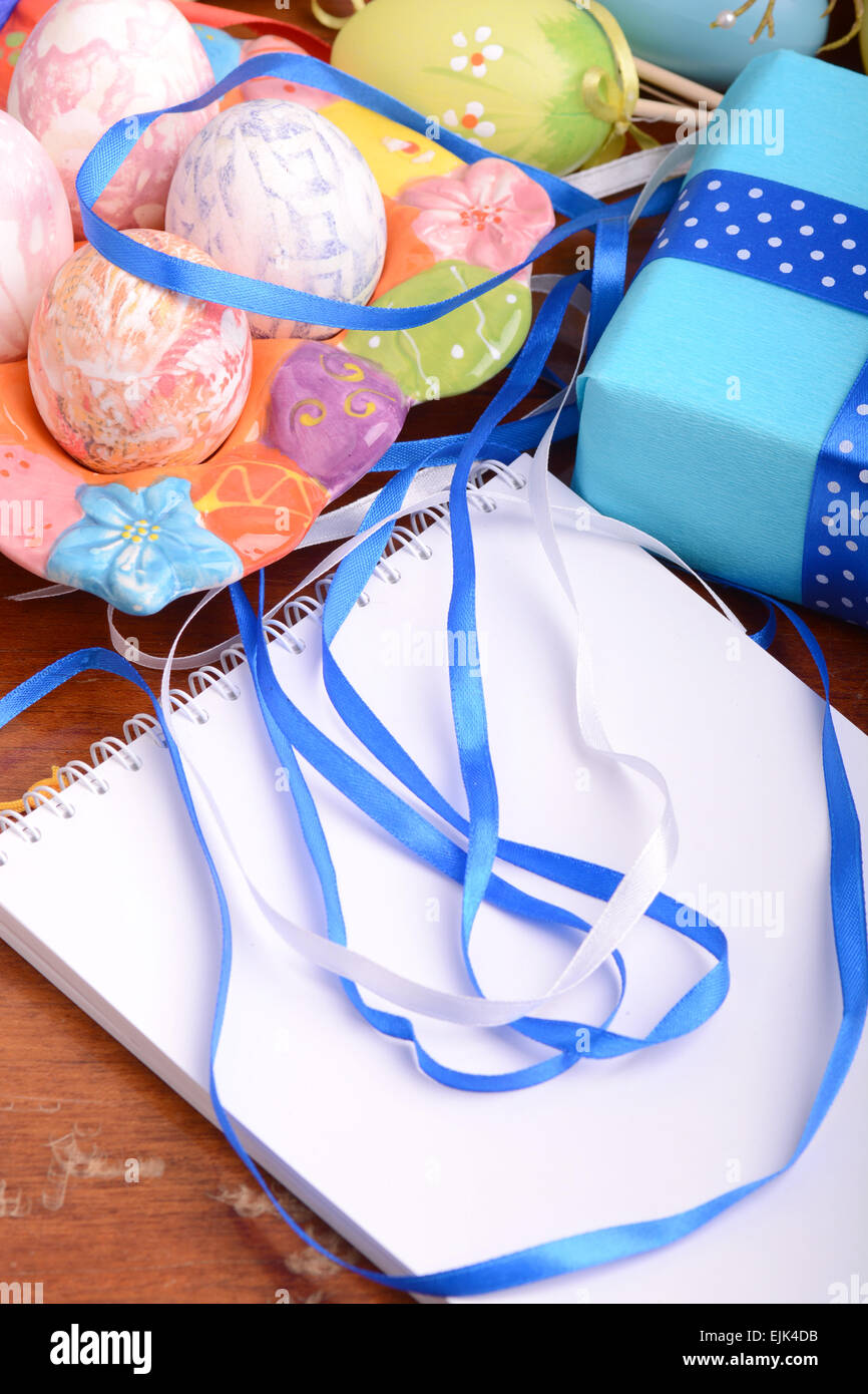 Egg ribbons hi-res stock photography and images - Alamy