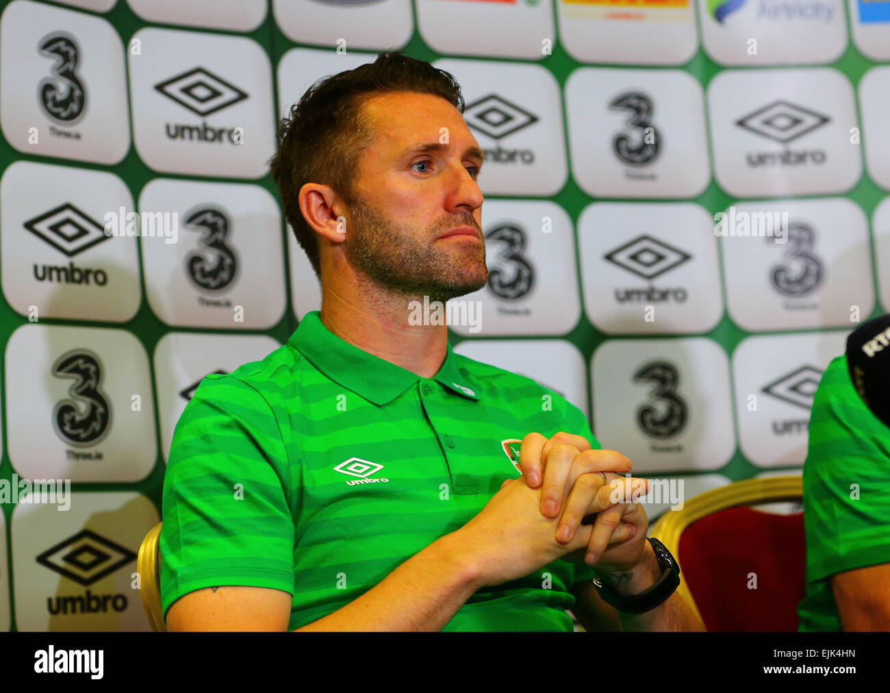Robbie keane ireland qualifying hi-res stock photography and images - Alamy