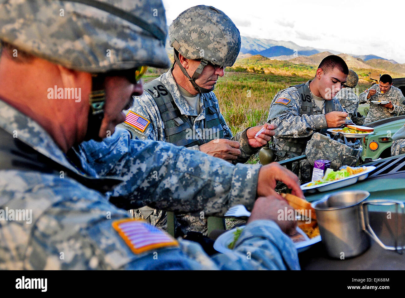 Soldiers assigned to 1st Battalion, 296th Infantry Regiment, 101st ...