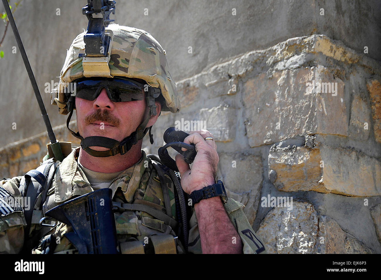 U.S. Army Sgt. Peter Lescord, from Brookefield, Mass., of 1-182 ...