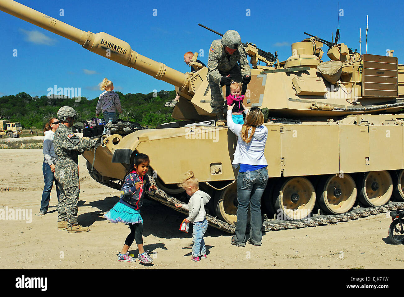 2nd battalion 5th cavalry regiment hi-res stock photography and images ...