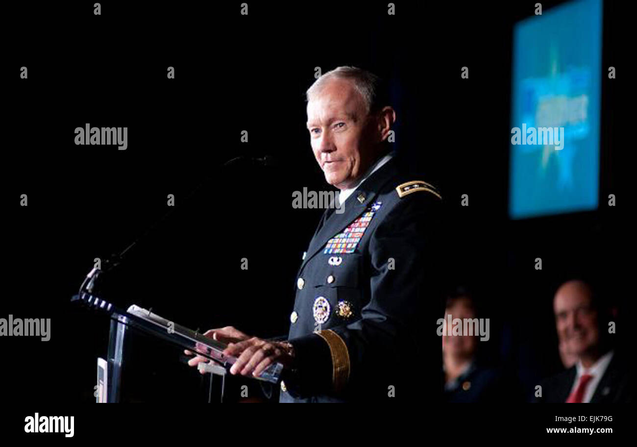 Army chief of staff gen martin e dempsey hi-res stock photography and ...