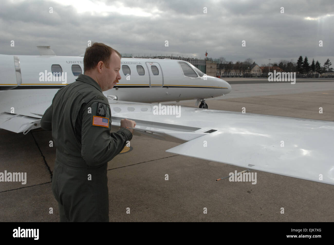 U S Soldiers With Fox Company High Resolution Stock Photography and ...