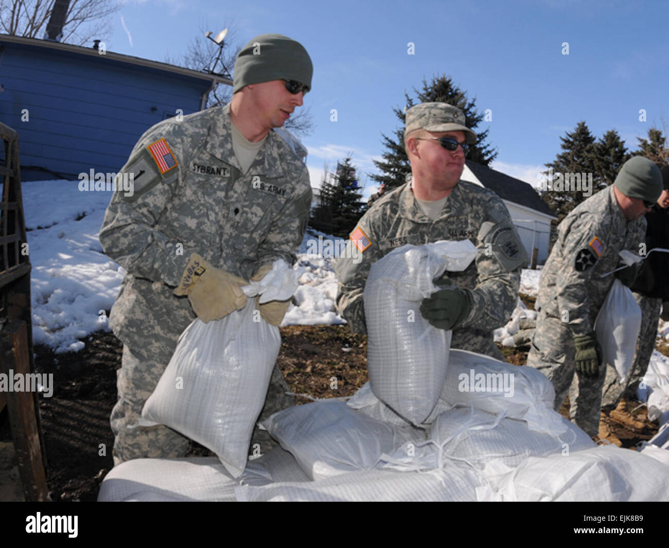 817th sapper company soldiers hi-res stock photography and images - Alamy