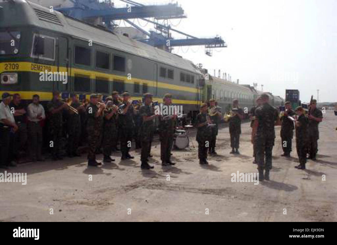 Operation iraqi freedom 2003 hi-res stock photography and images - Alamy