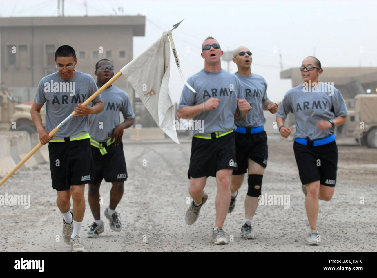 Soldiers from the forward support company hi-res stock photography and ...
