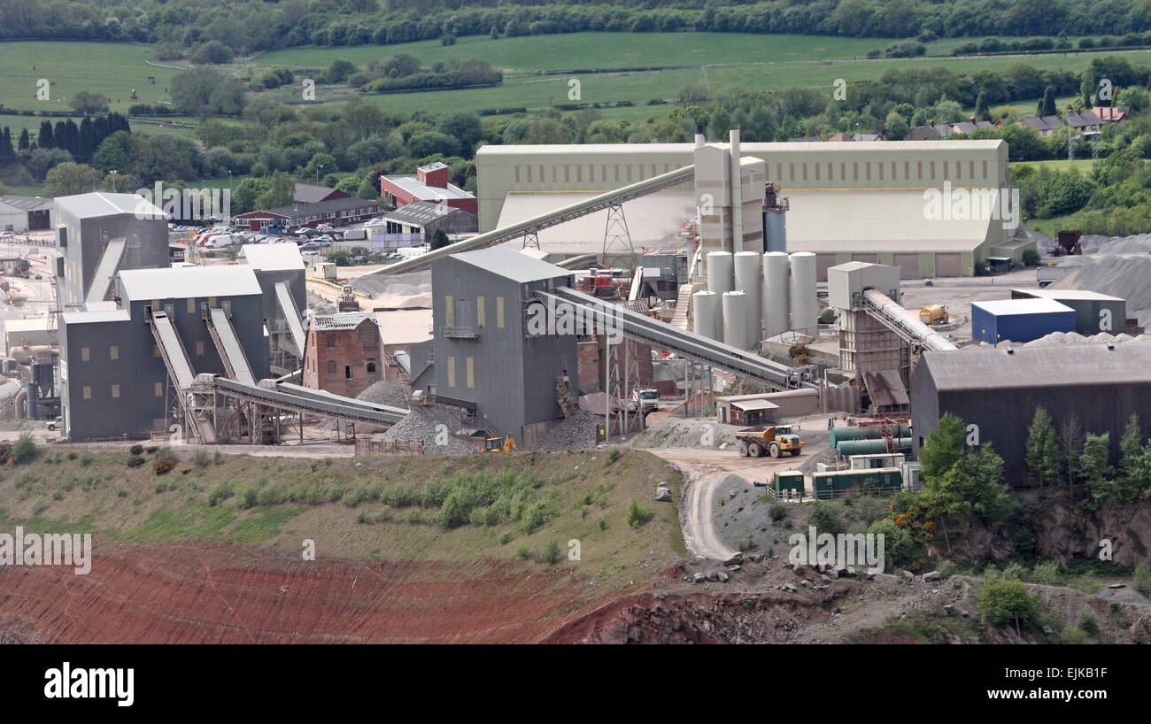 Granite buildings hi-res stock photography and images - Alamy