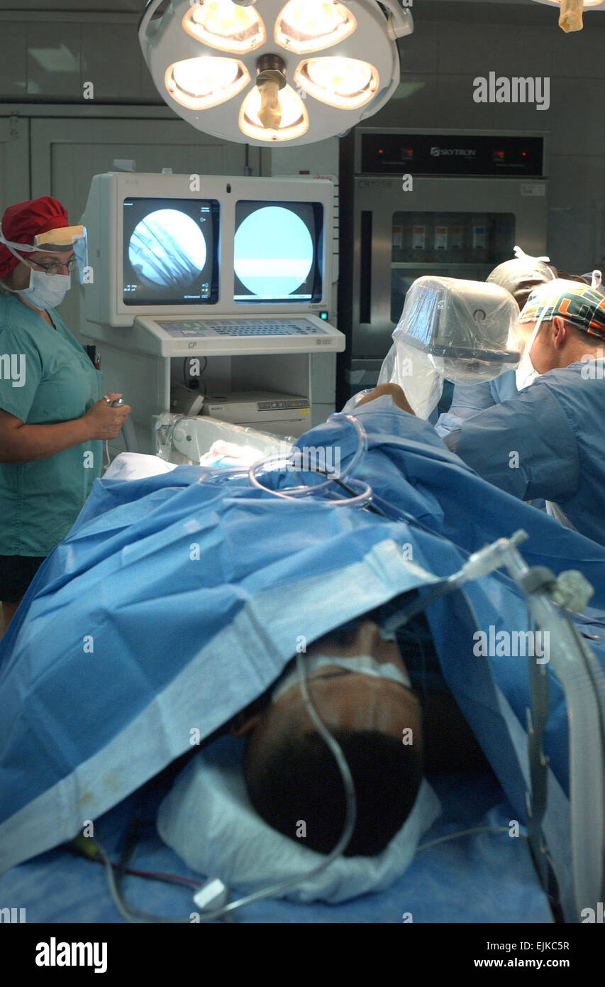 Army camp hospital hi-res stock photography and images - Alamy