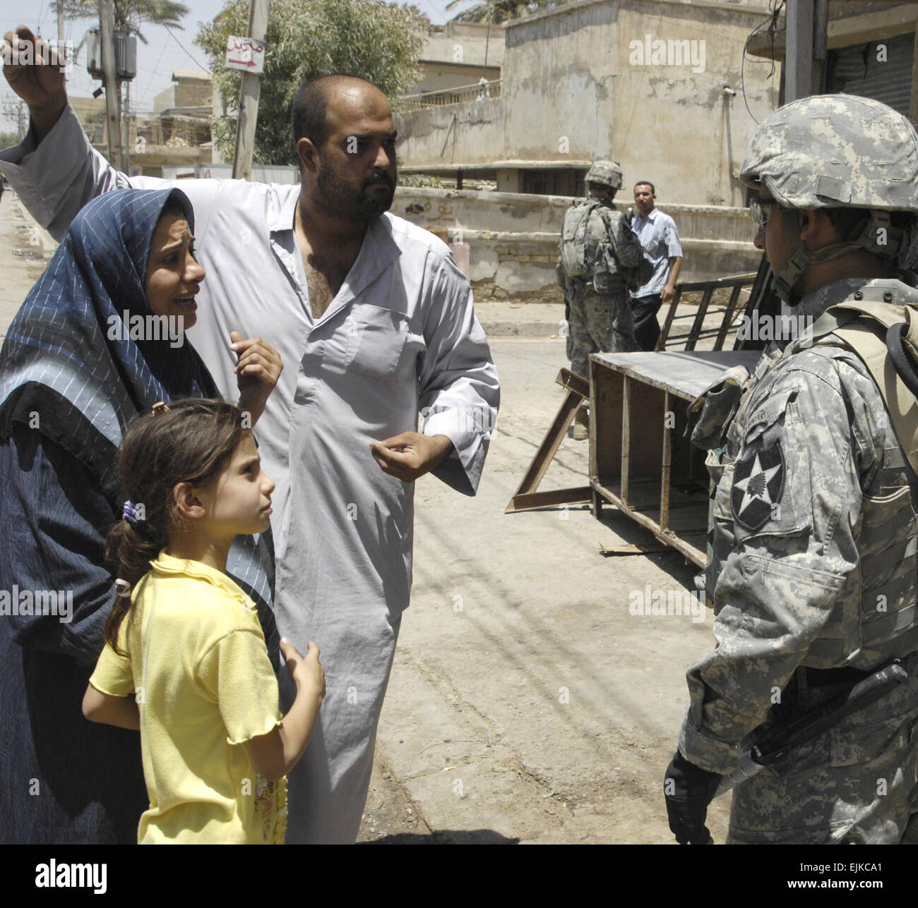 A U.S. Army Soldier with 4th Platoon, Delta Company, 2nd Battalion ...