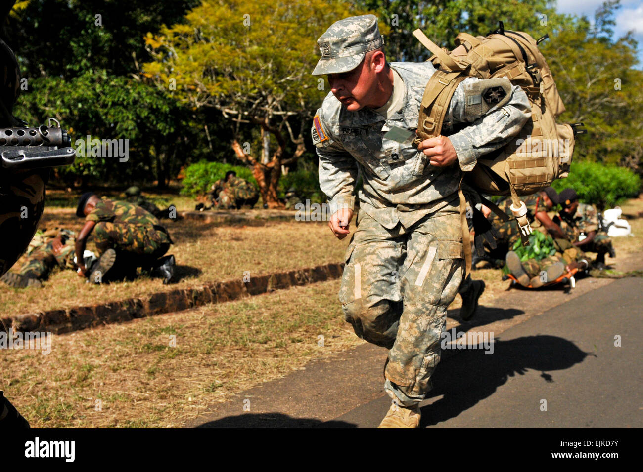 Malawi defense force hi-res stock photography and images - Alamy