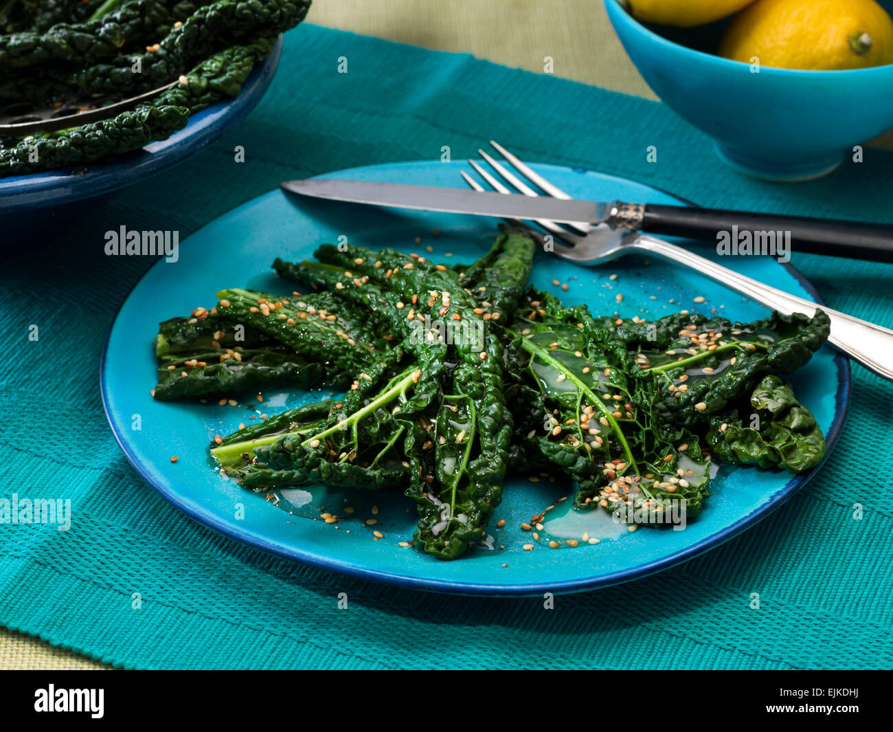 Sesame seeded lemon kale greens hi-res stock photography and images - Alamy
