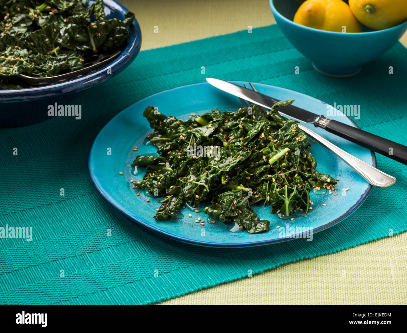 Sesame seeded lemon kale greens hi-res stock photography and images - Alamy