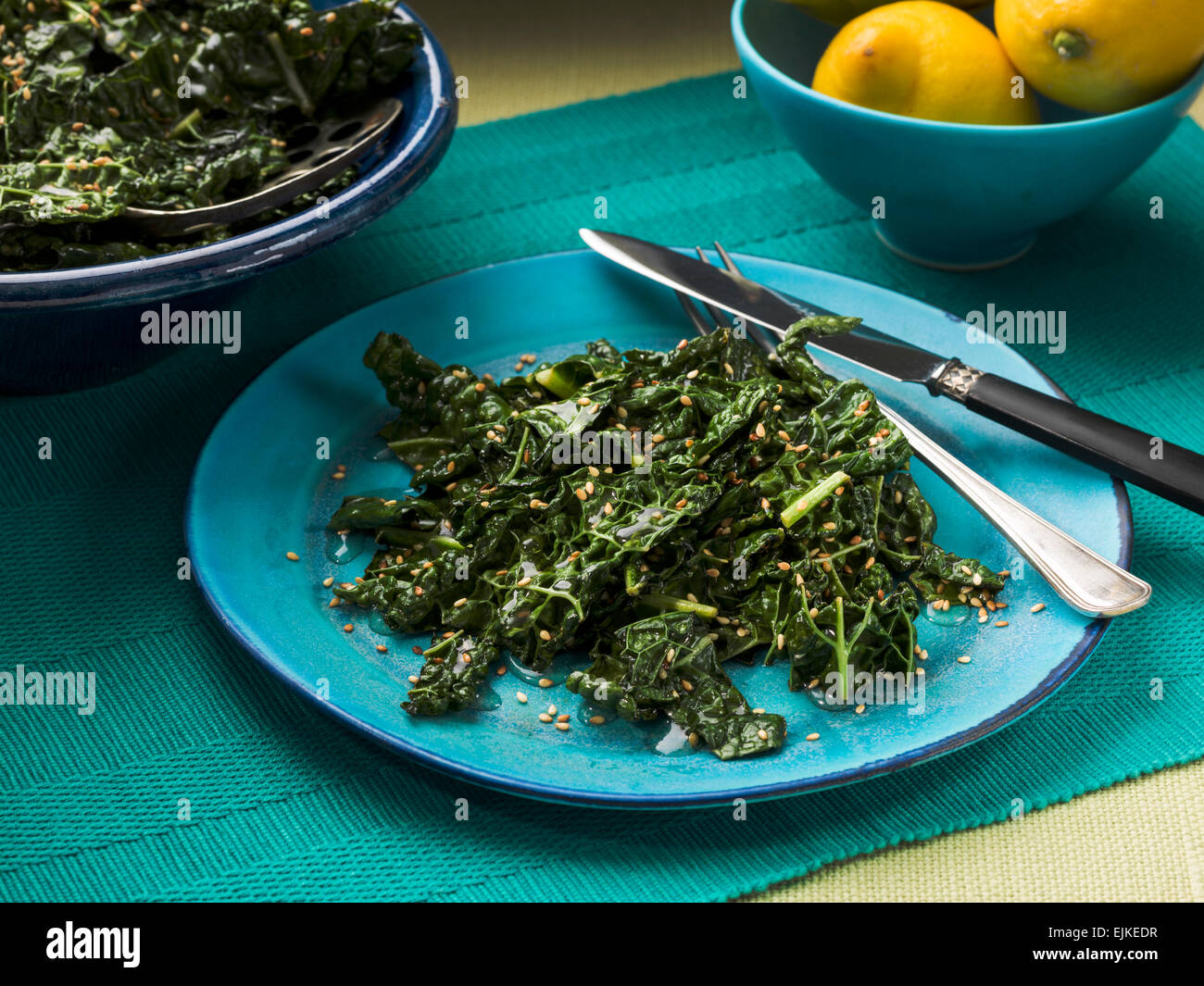 Lemon side hi-res stock photography and images - Alamy