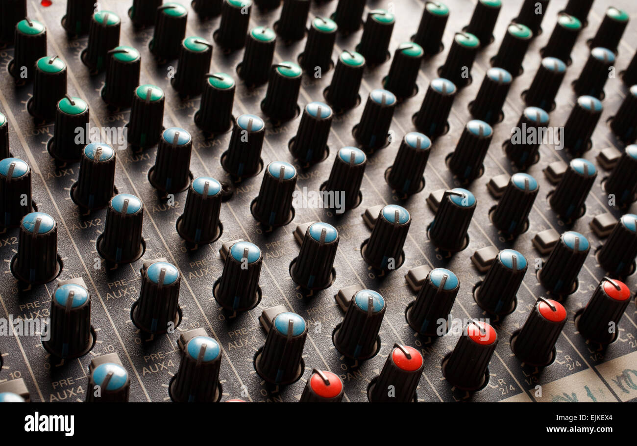 Soundboard desk hi-res stock photography and images - Alamy
